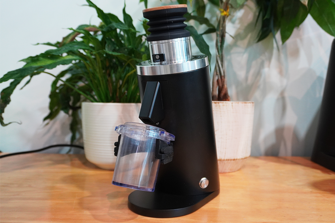 Let's Compare the DF64 and DF54 – Coffee Addicts